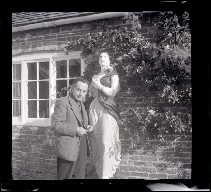 Autoportrait à Farley Farm - Centre Pompidou