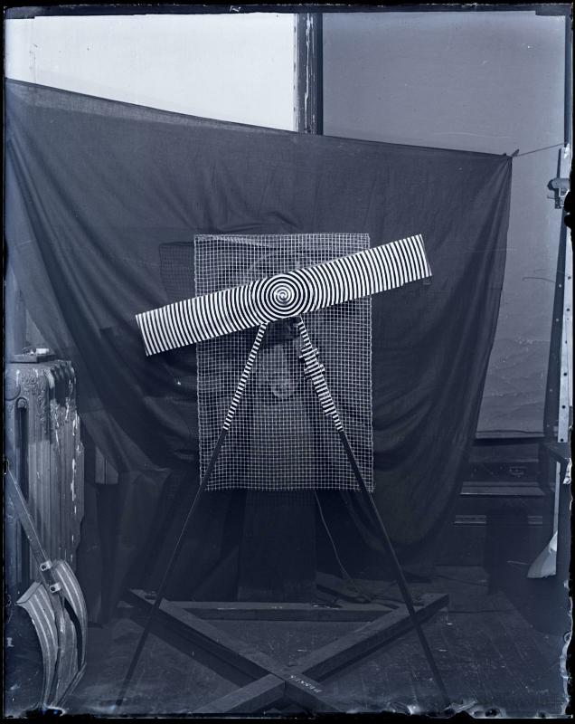 Rotative plaques de verre de Marcel Duchamp - Centre Pompidou