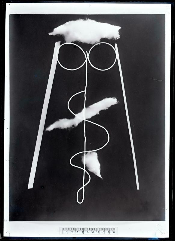 Reproduction d'une Rayographie - Centre Pompidou