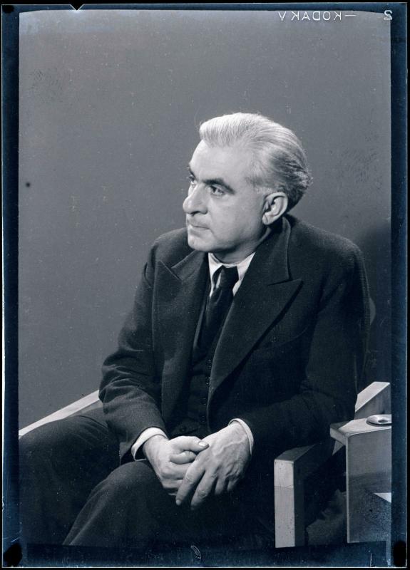 Christian Zervos - Centre Pompidou