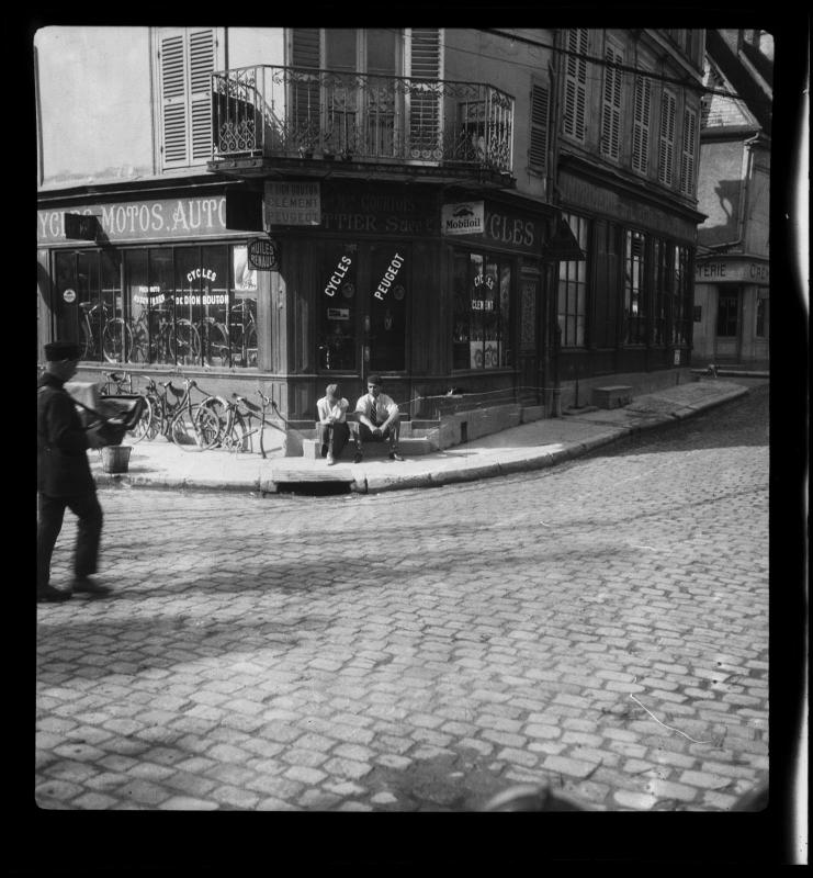 Auteurs divers - Centre Pompidou