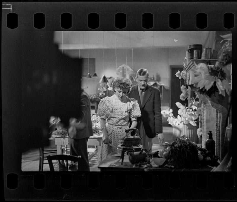Cinéma. Photographie de plateau. Film non identifié. - Centre Pompidou