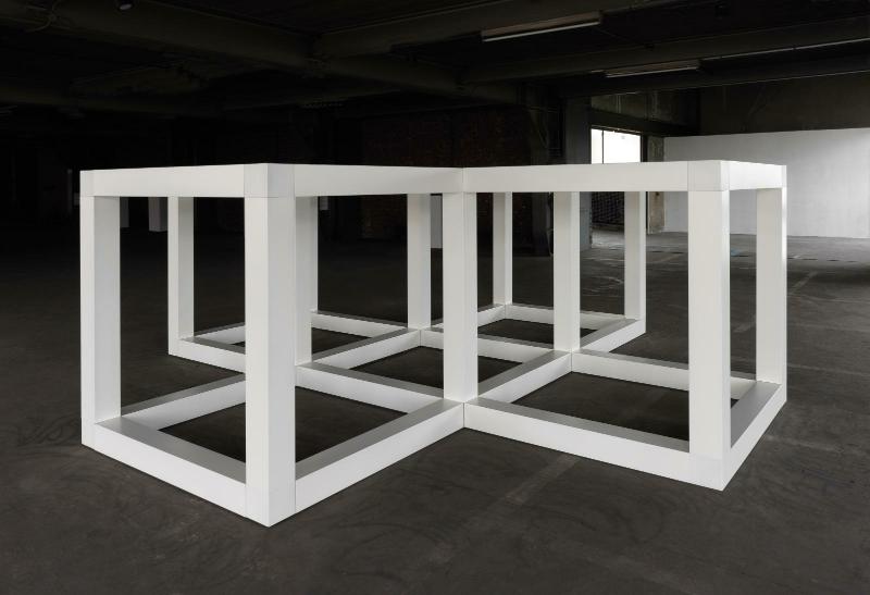 5 Part Piece (Open Cubes) in Form of a Cross (Pièce en 5 unités (cubes ...