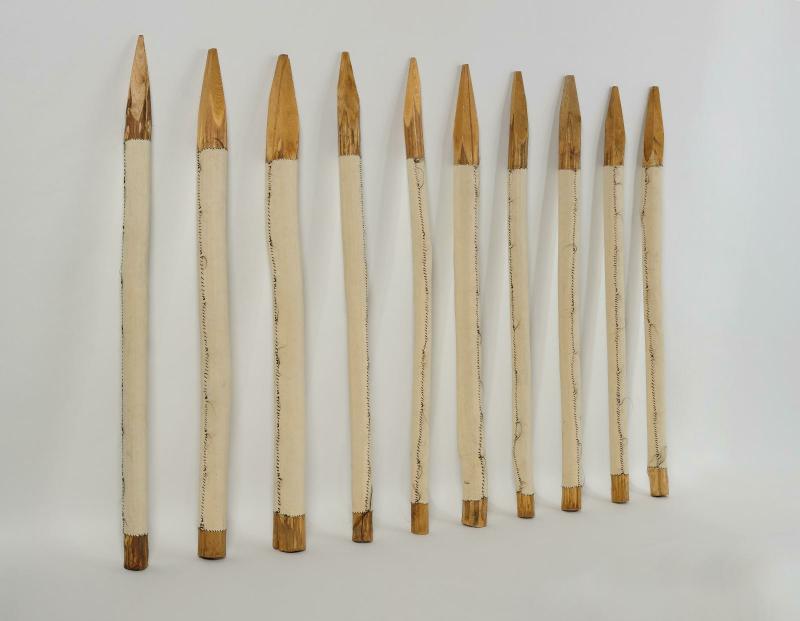 10 Earth Markers (10 marqueurs de sol) - Centre Pompidou