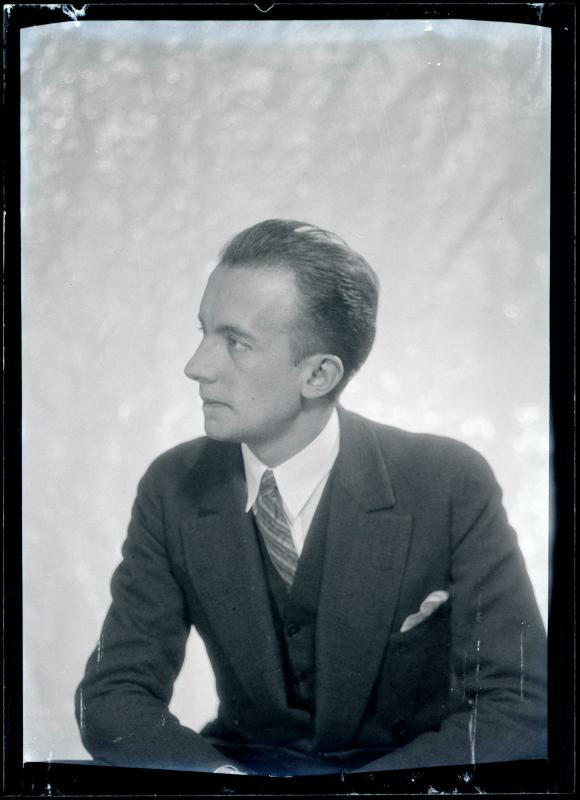 Paul Eluard - Centre Pompidou