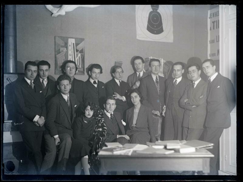 Jacques Baron, Raymond Queneau, Pierre Naville, André Breton, Simone ...