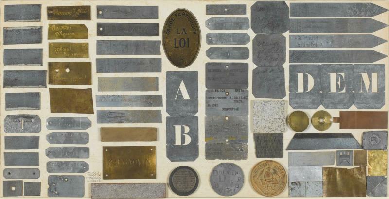 Arture 436. L'Homme 77. "Présénium" - Centre Pompidou